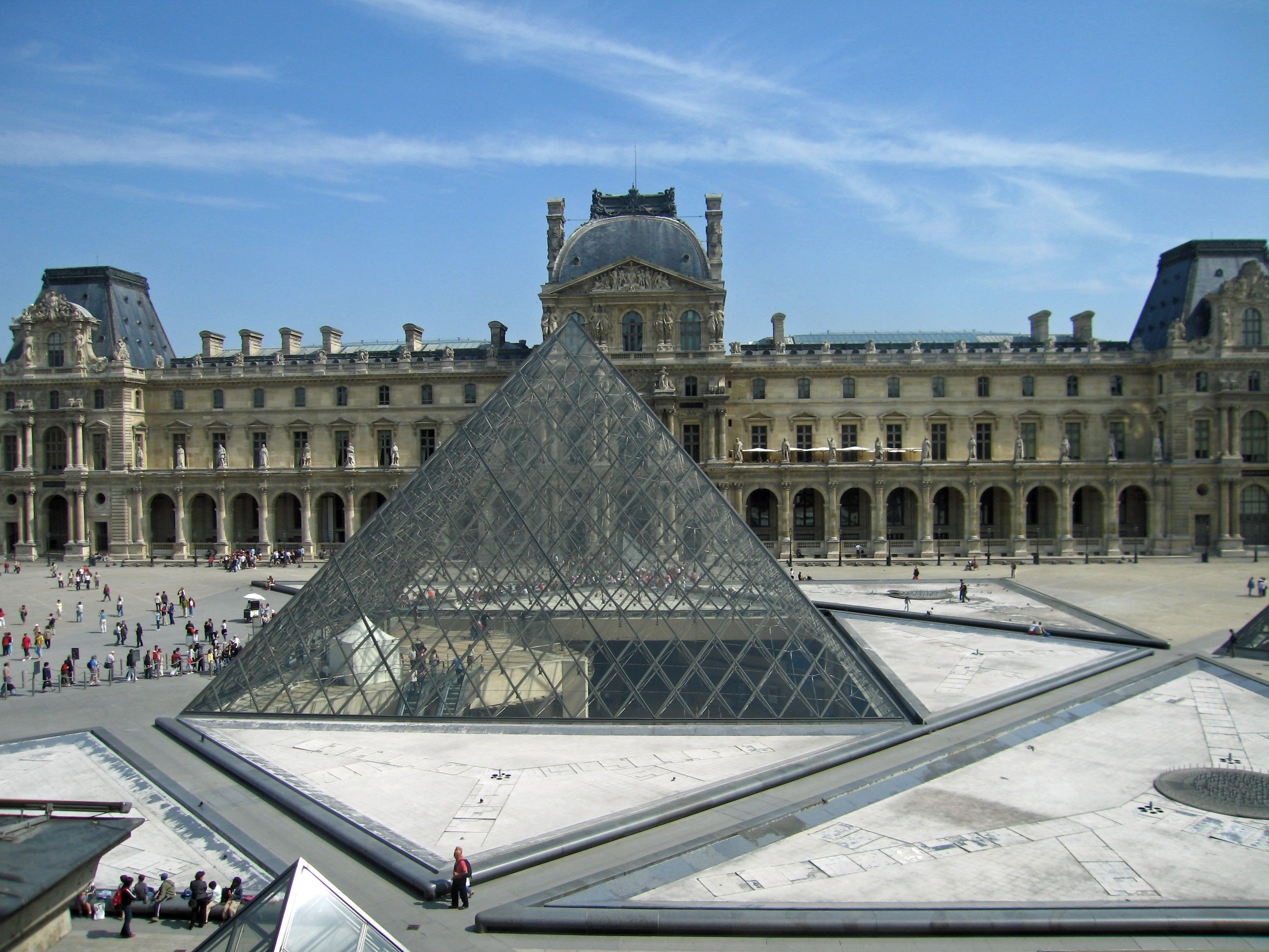 David McGuffin's Essential Louvre Guide