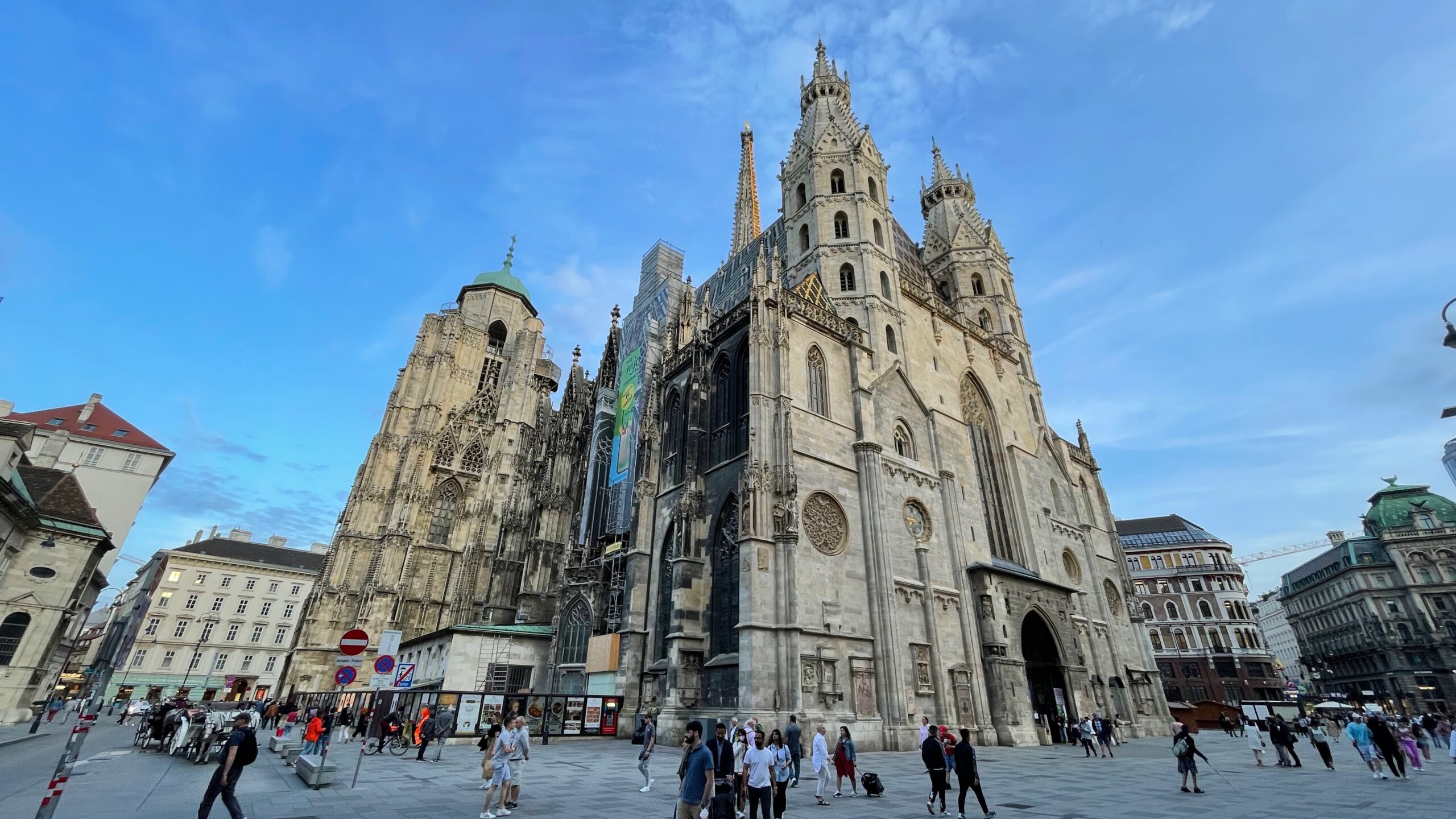 86 | Travel Tips with David McGuffin Exploring Europe